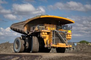 Safety Tips for Haul Truck Loading Success on the Jobsite